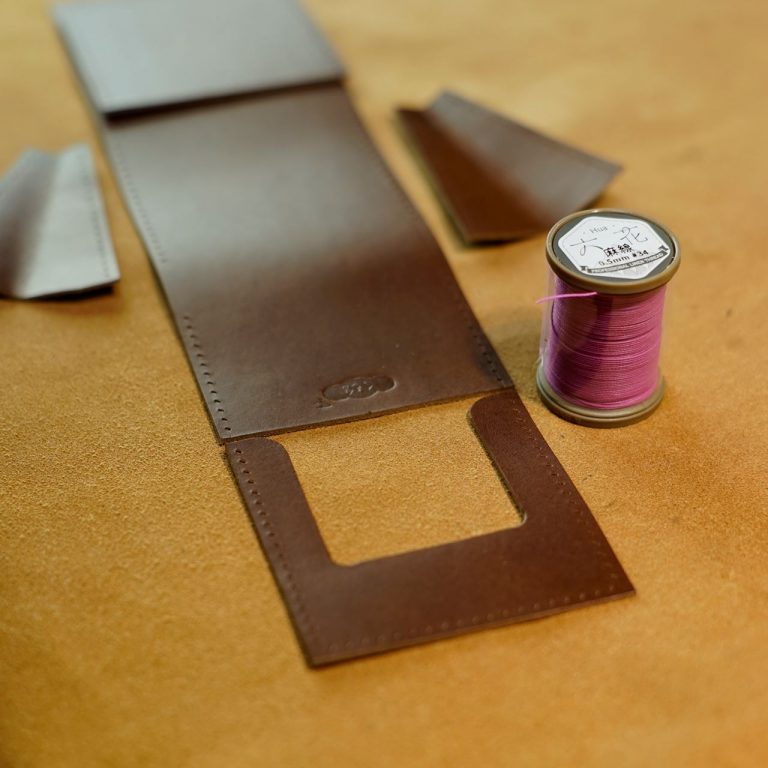 チョコのコインケース2型をつくる | kumosha