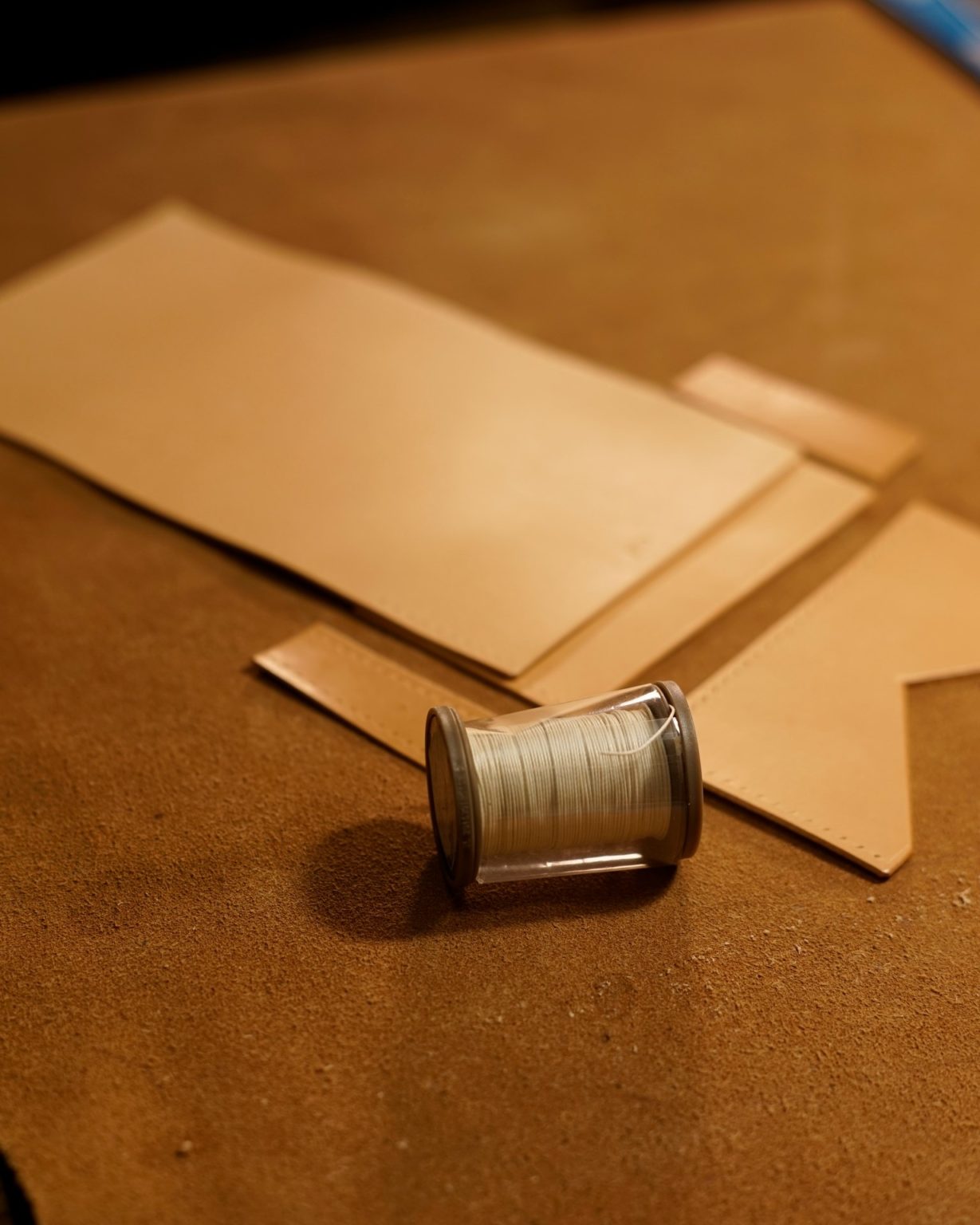 生成りのカードケース3型をつくる | kumosha